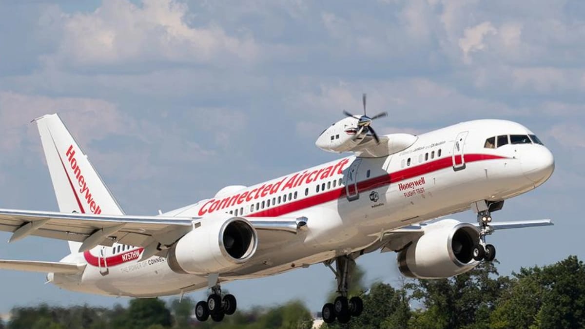 Highly unusual Boeing 757 ‘Ferrari of the Skies’ is a 40-year-old ...