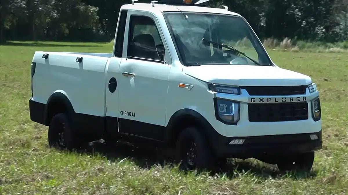 Man who bought electric mini-truck from China reveals how well it's ...
