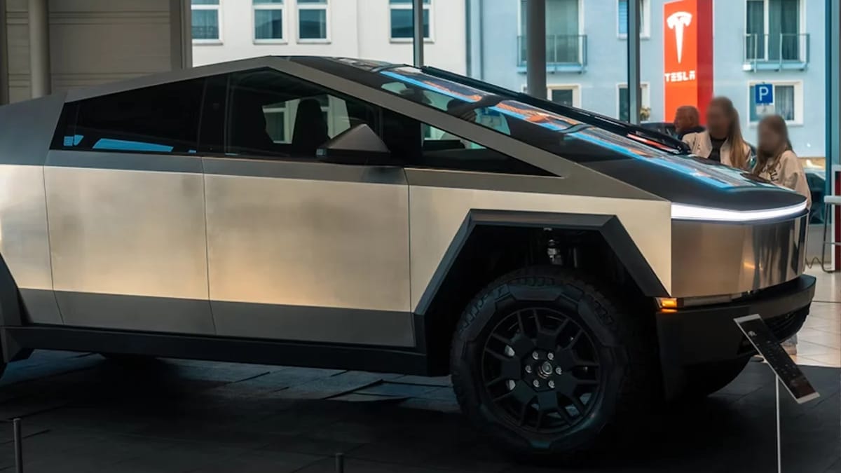 Tesla received 'over 1,000,000' Cybertruck reservations before its ...