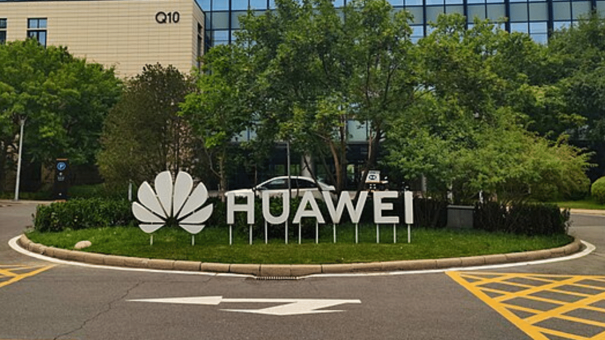 New Huawei solid-state EV battery could charge in five minutes and ...