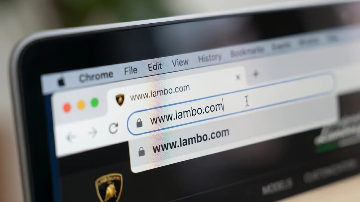 Arizona man bought the Lambo.com domain and tried to get Lamborghini to ...