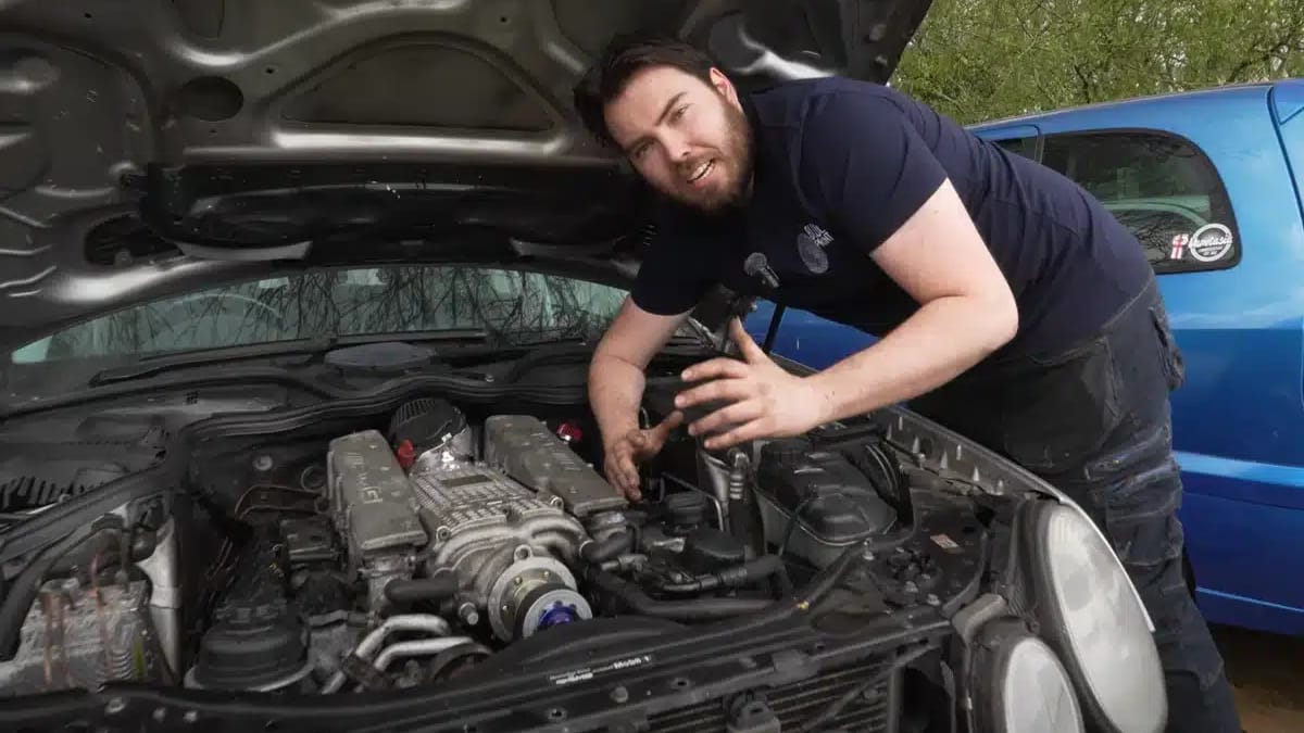 Cheapest V8 AMG with 200,000 miles gets Hellcat parts to sound like a ...