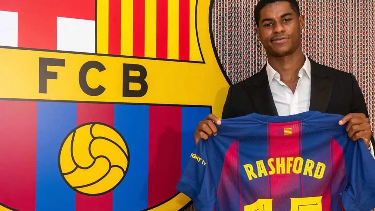 After selling his $600k Lamborghini Marcus Rashford arrived at ...