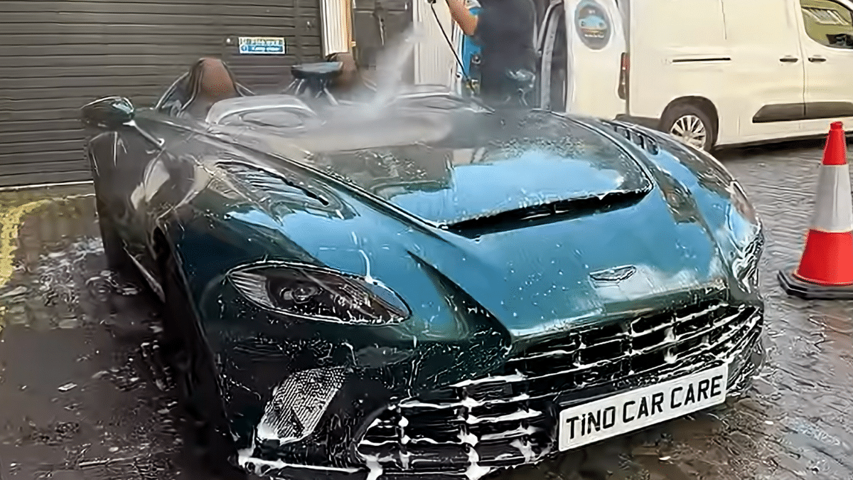 Man goes round London cleaning the street-parked supercars
