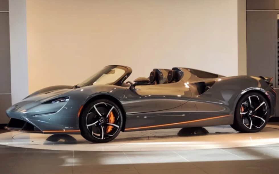 Rare McLaren Elva with windshield spotted for sale