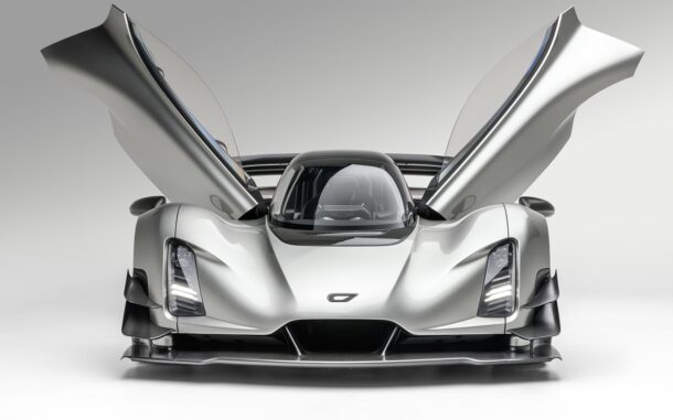 This Czinger hypercar proves that 3D-printed vehicles are the future ...