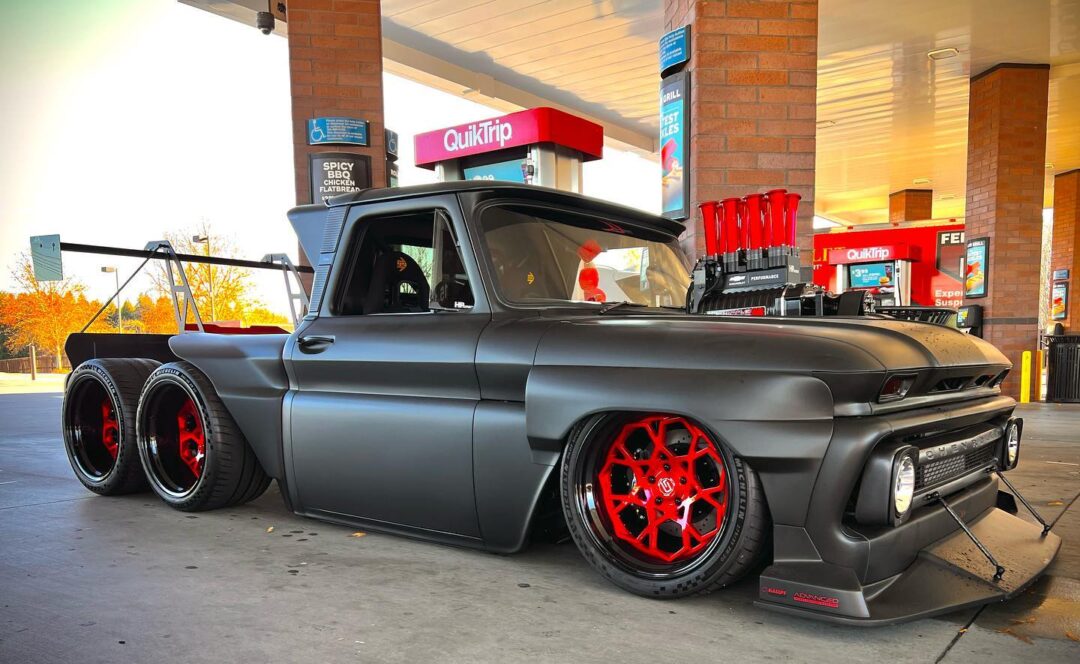 This 60s truck has been turned into a 6-wheeler beast