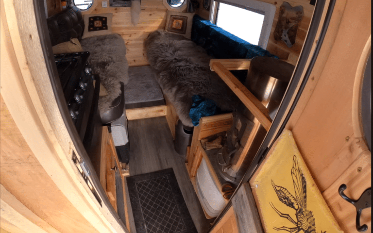 A look inside the incredible log cabin mobile home