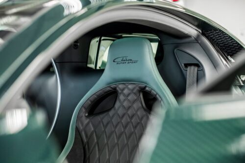 The 400th Bugatti Chiron is a green carbon fiber beauty
