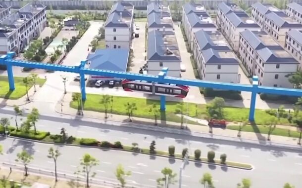 This ‘sky train’ in China floats in the air and never touches the rail ...