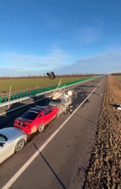 Man attempts to backflip over 5 cars in death-defying video