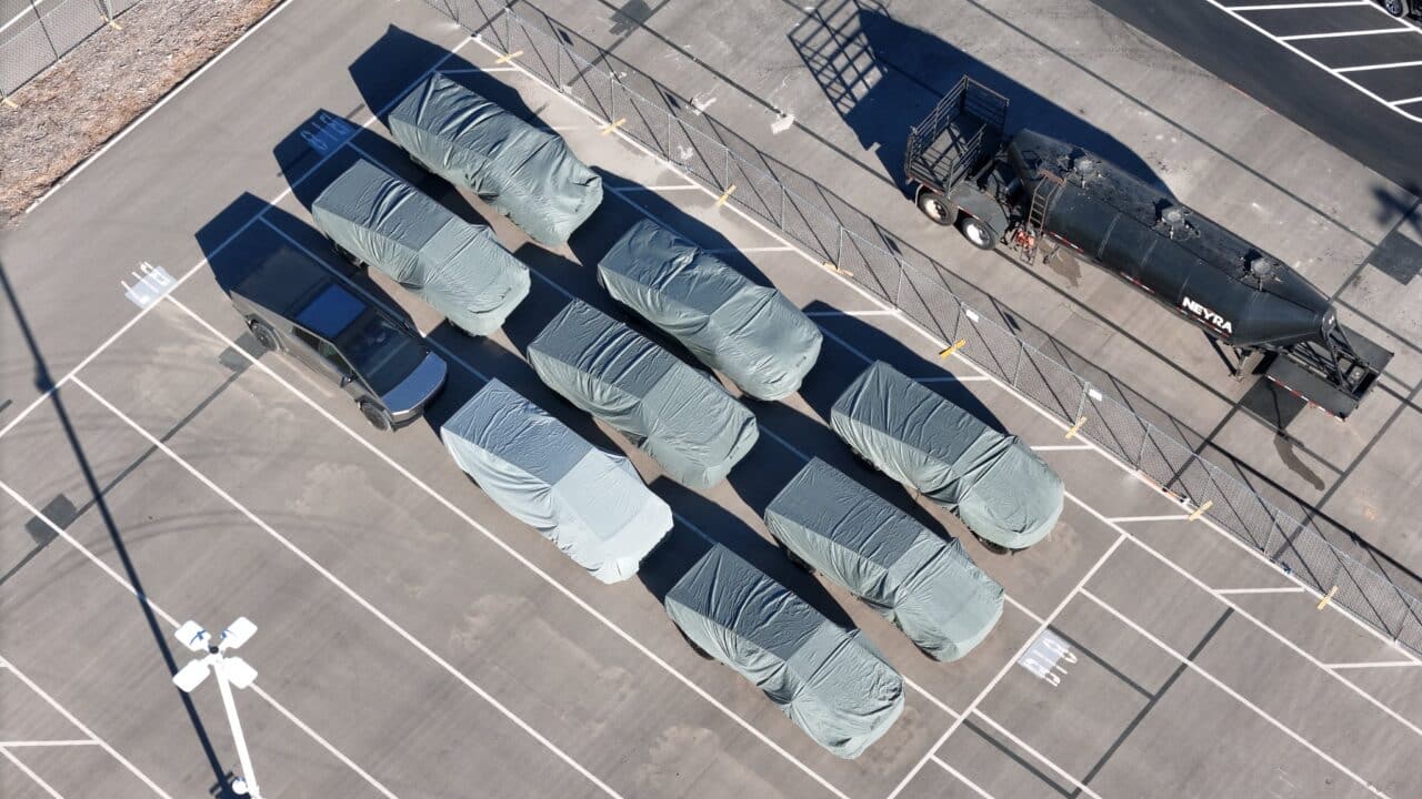 New Tesla Gigafactory images have gotten fans really excited