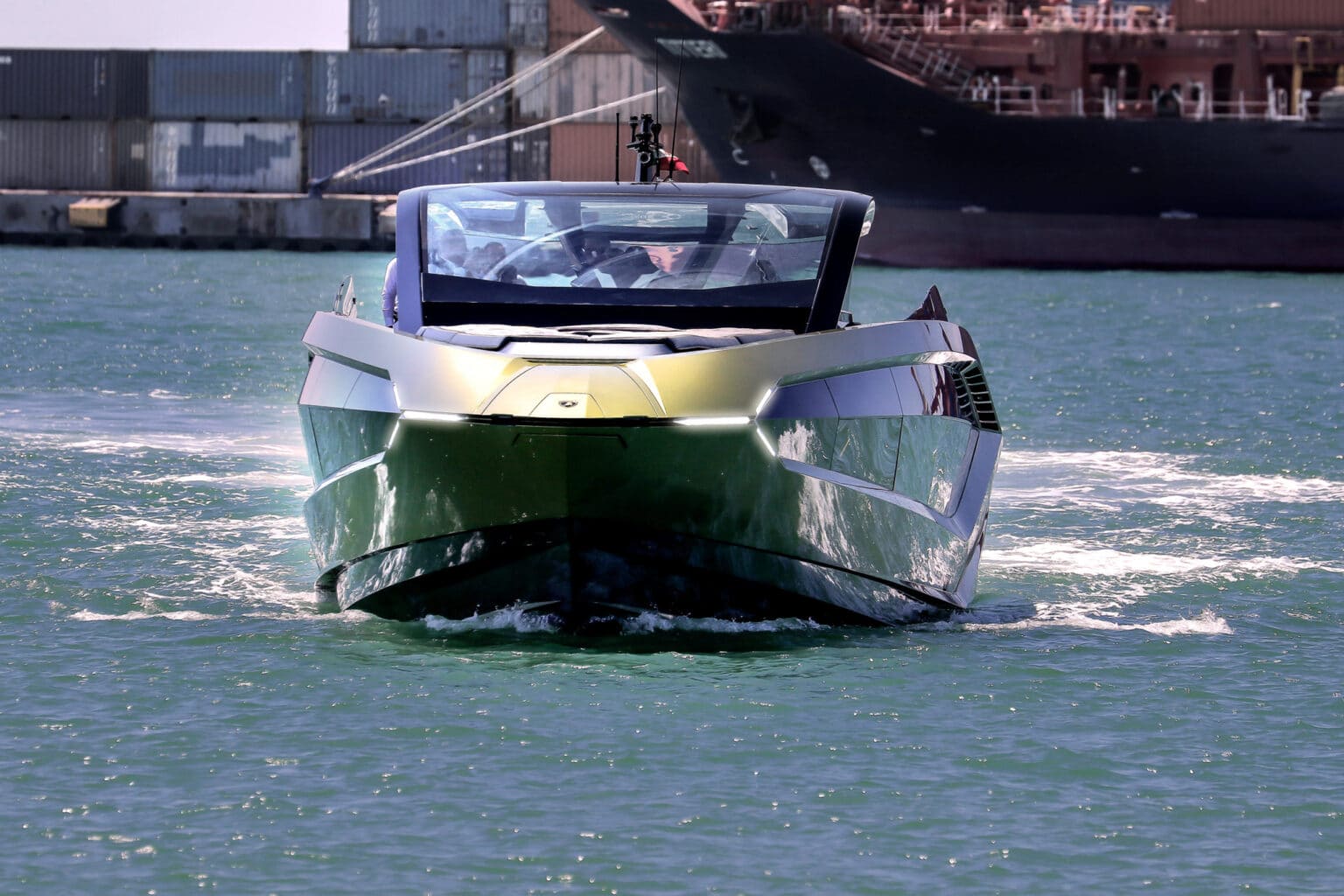First Lamborghini 63 speedboat in North America hits water