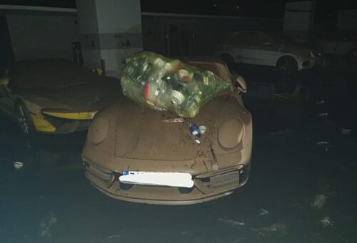 Lamborghini Aventador, Huracan, and McLaren destroyed in Typhoon