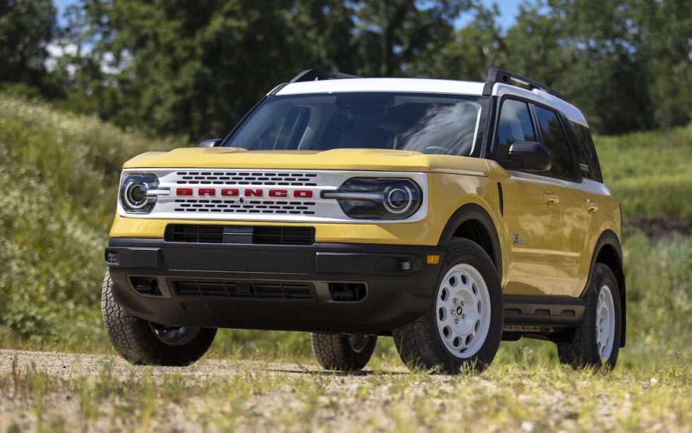 Ford is celebrating the original Bronco with its new Heritage Edition ...