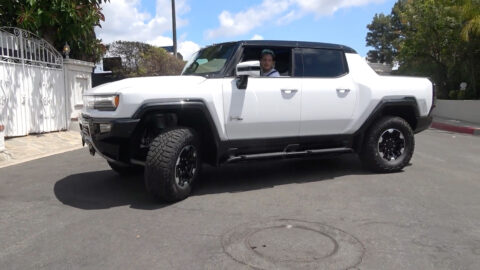 ‘Faster than a Lambo’: The new Hummer EV Pickup that can CRABWALK ...