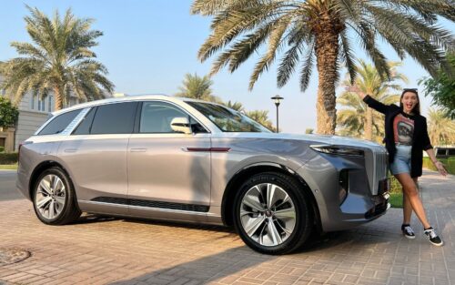 Inside the Hongqi E-HS9 is the Chinese electric SUV