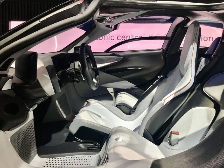 Inside the rare McLaren with 3 seats and wild top speed
