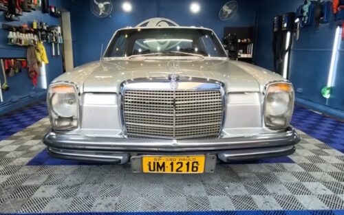 Pele's Mercedes 250 CE uncovered with just 5,000 miles