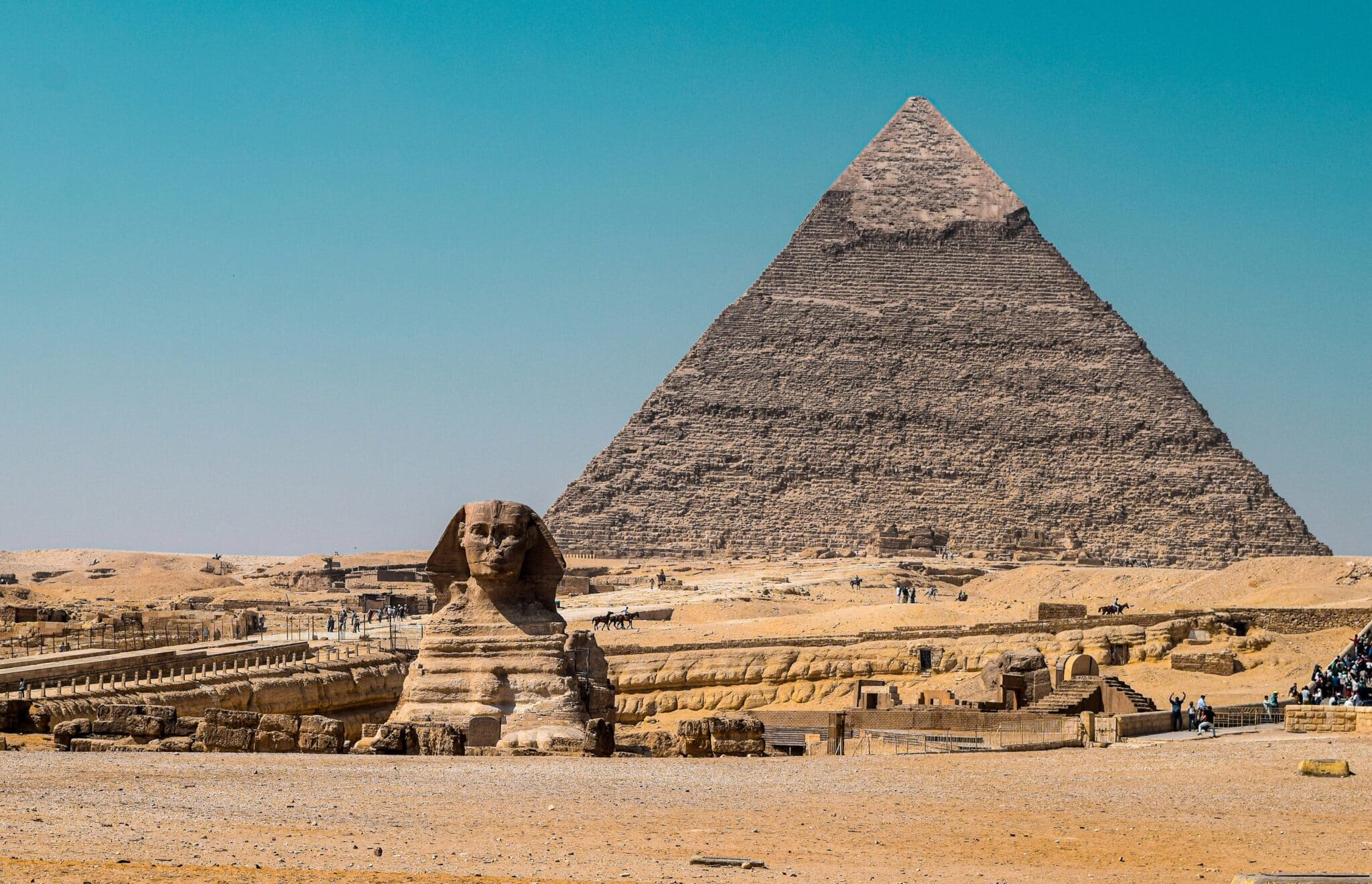 Discovery from space shows how the pyramids were built