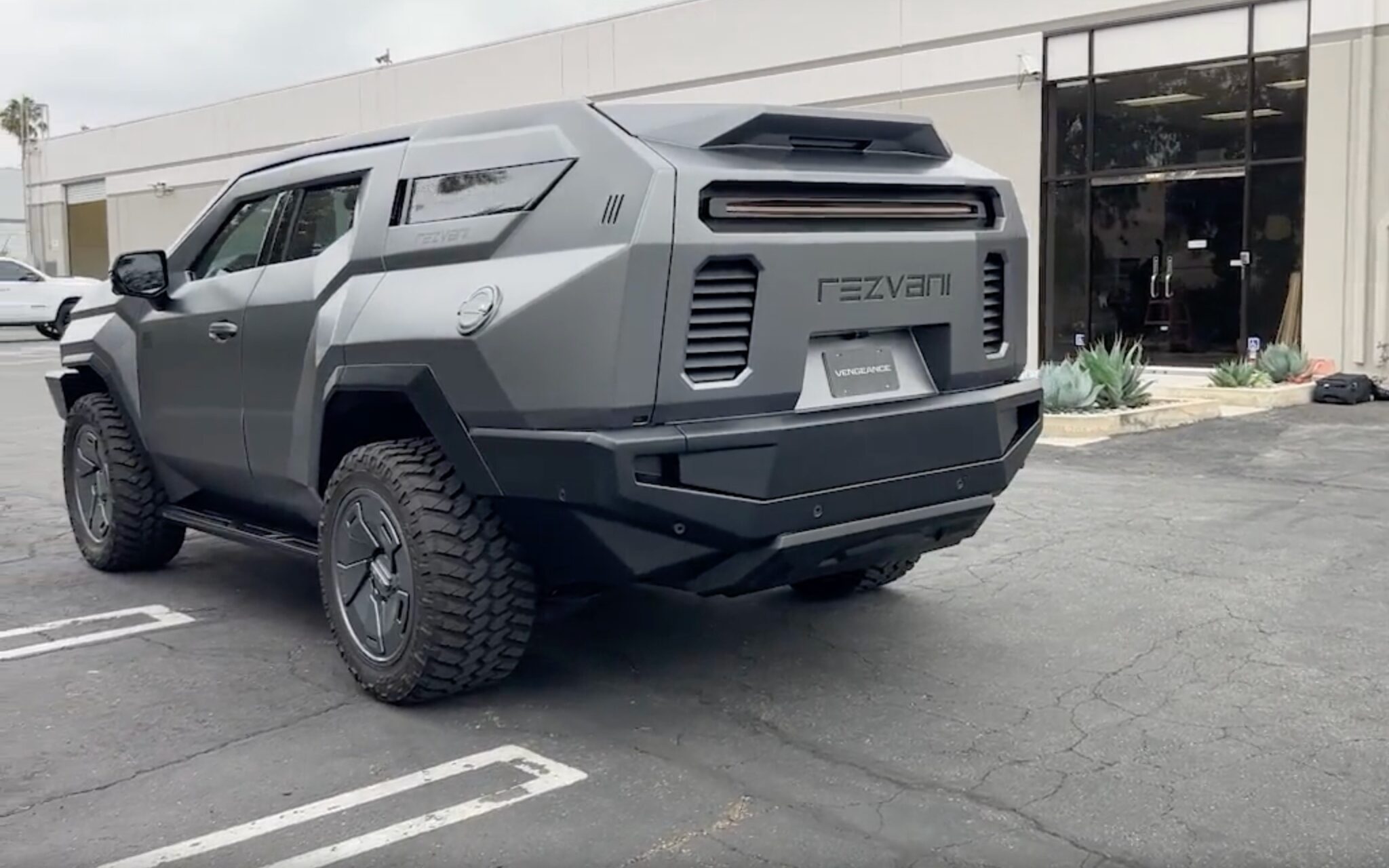 The $700k Rezvani Vengeance is a video game vehicle built for the real ...