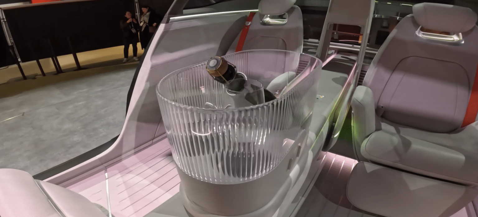 LG's 'Alpha-able' is the future of high-tech luxury cars