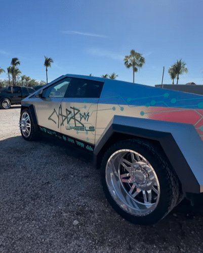 Tesla Cybertruck dually was initially intended for Sean Paul