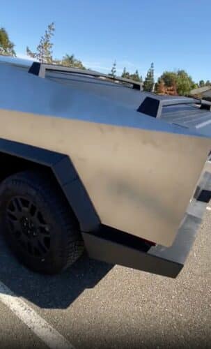 Cybertruck buyer spotted a new design feature of the truck