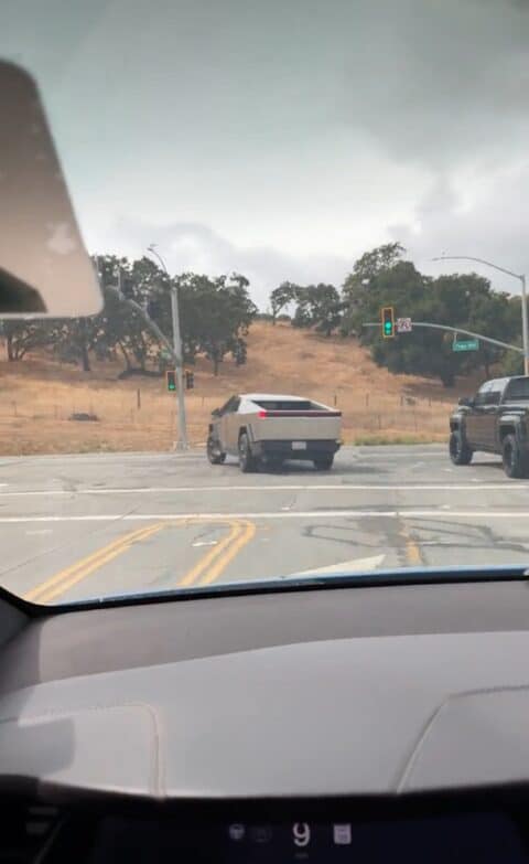 Watch Tesla Cybertruck launch off the line like an F1 car