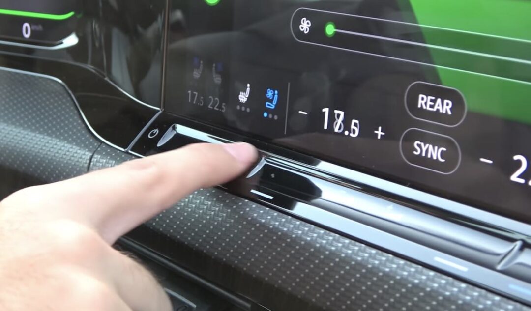 The VW Golf R is every young person’s supercar – Supercar Blondie