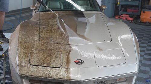 Corvette with 'lowest mileage in the world' has first wash
