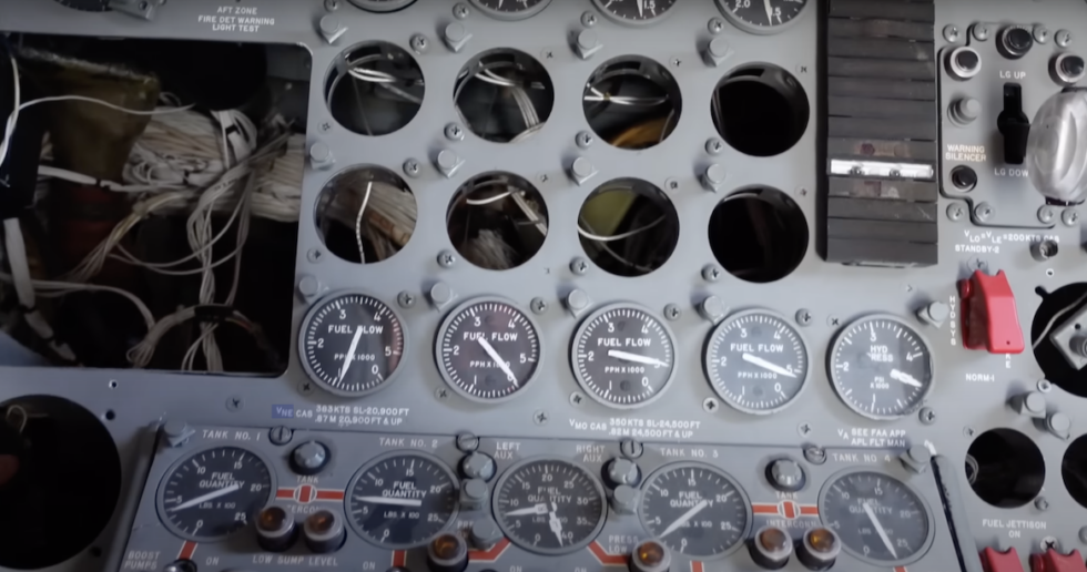 Powering up Elvis Presley's private jet after 40 years