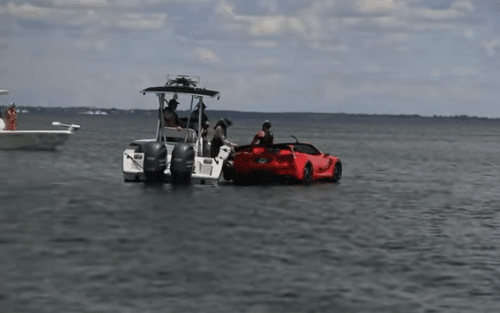 Man pulled over by police in amazing 'floating supercar'