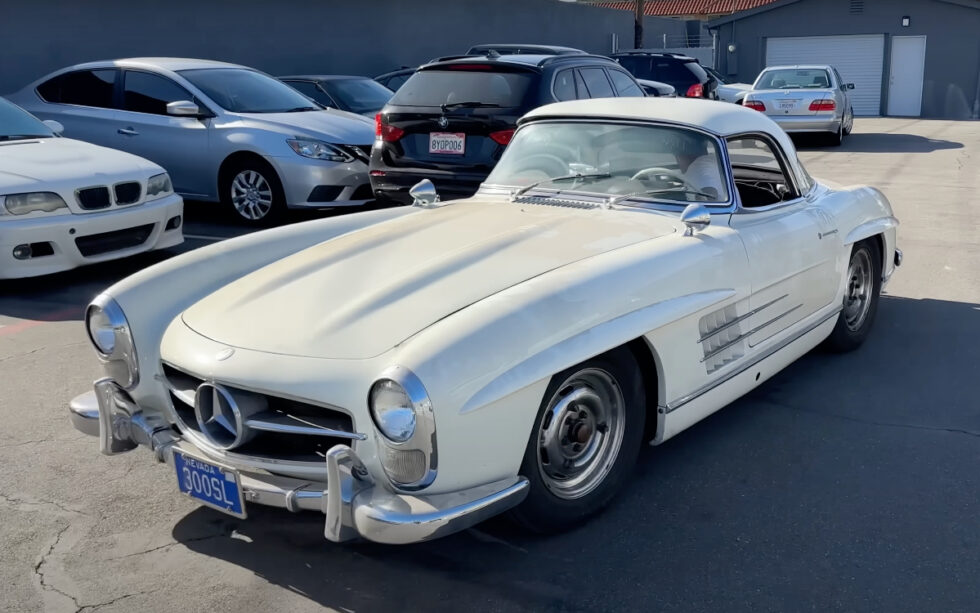 Mercedes-Benz 300 SL gets ultimate makeover