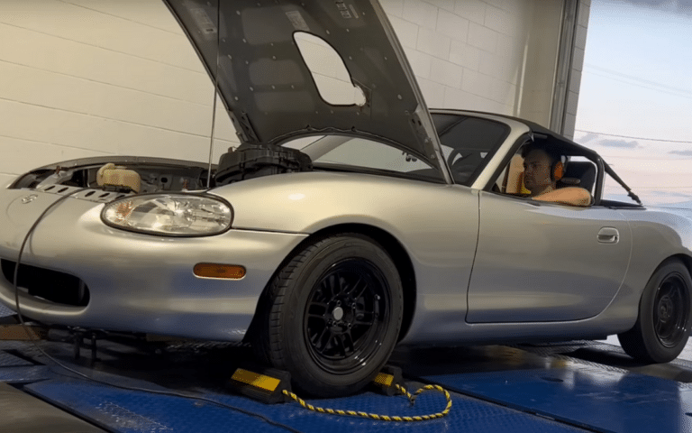 Man swapped his Mazda Miata engine with one from motorbike
