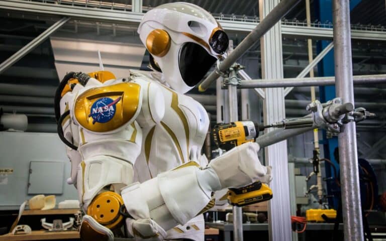 NASA robot Valkyrie will help humans inhabit the moon
