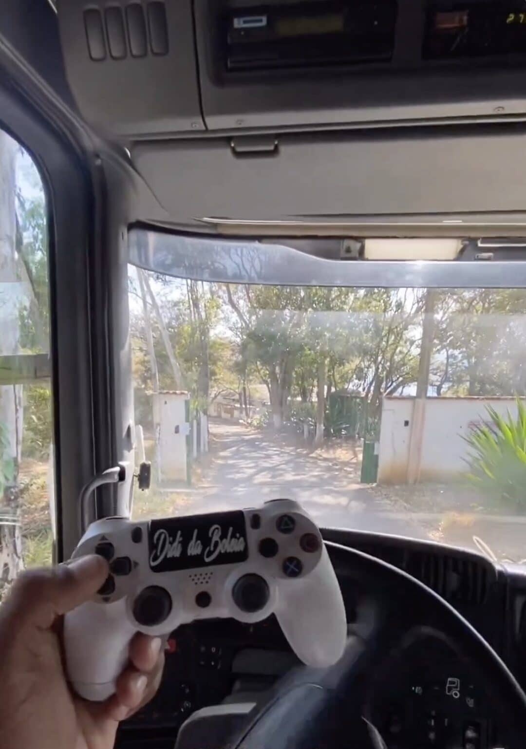 Watch this guy drive trucks using a Playstation controller