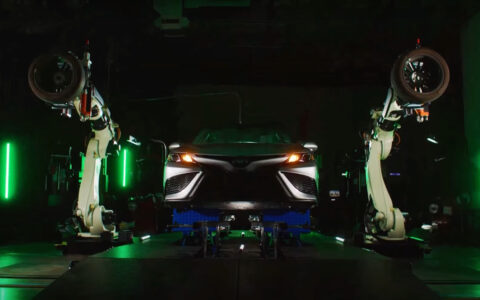 AI-powered bot can change a tire twice as quick as a human