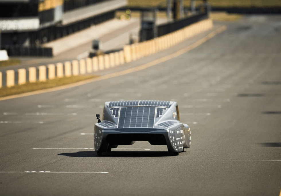 Solar-powered car sets new Guinness World Record
