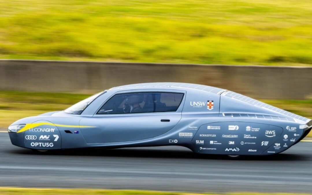 Solar-powered car sets new Guinness World Record
