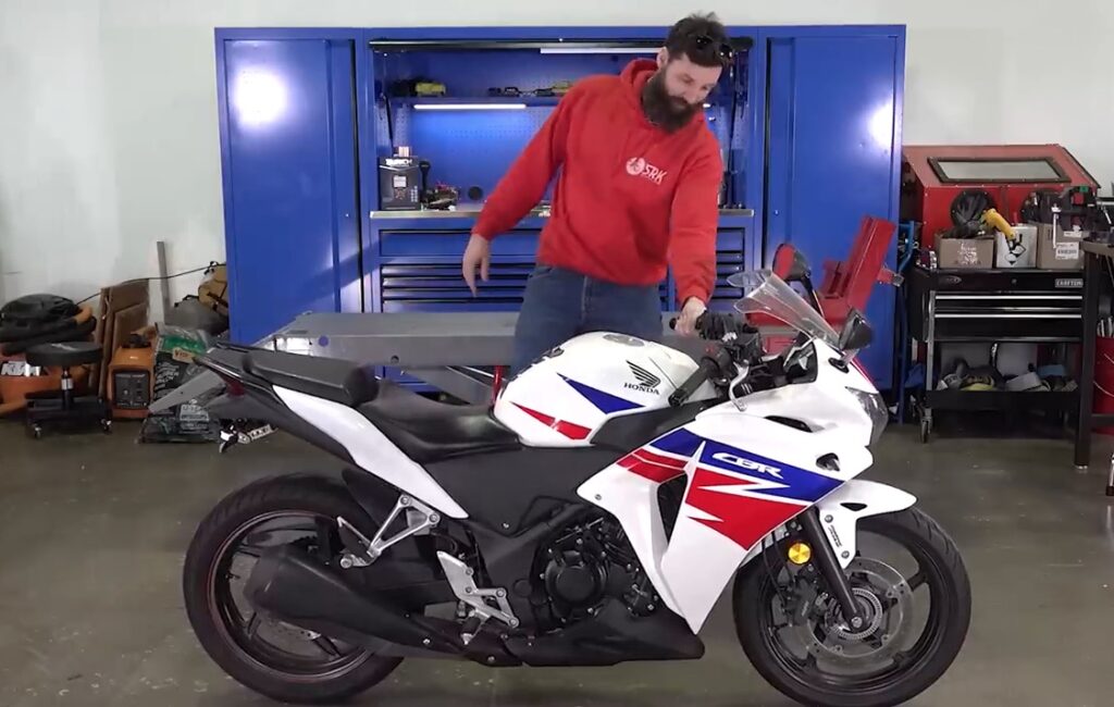 Redneck engineers build world's first split-wheel motorcycle