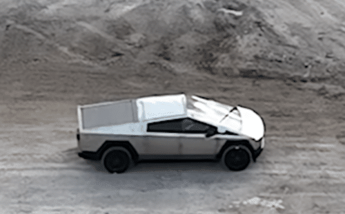 Cybertruck footage shows monstrously large wiper in action