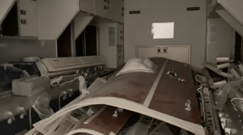 Woman finds out her Boeing 777 has secret compartment