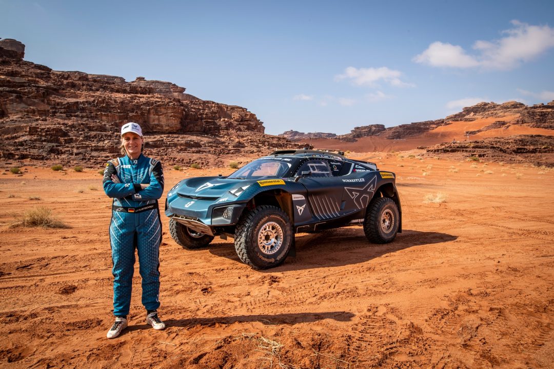 Top 10 female race drivers of all time – Supercar Blondie