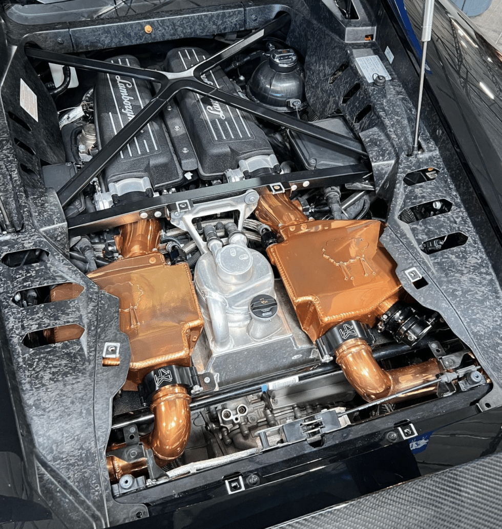 Footage shows twin turbo Lamborghini blasting 10-foot flames