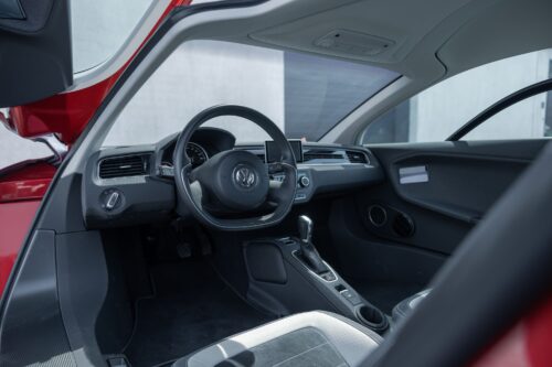 Rare VW XL1 hypercar heading to auction over at SBX Cars