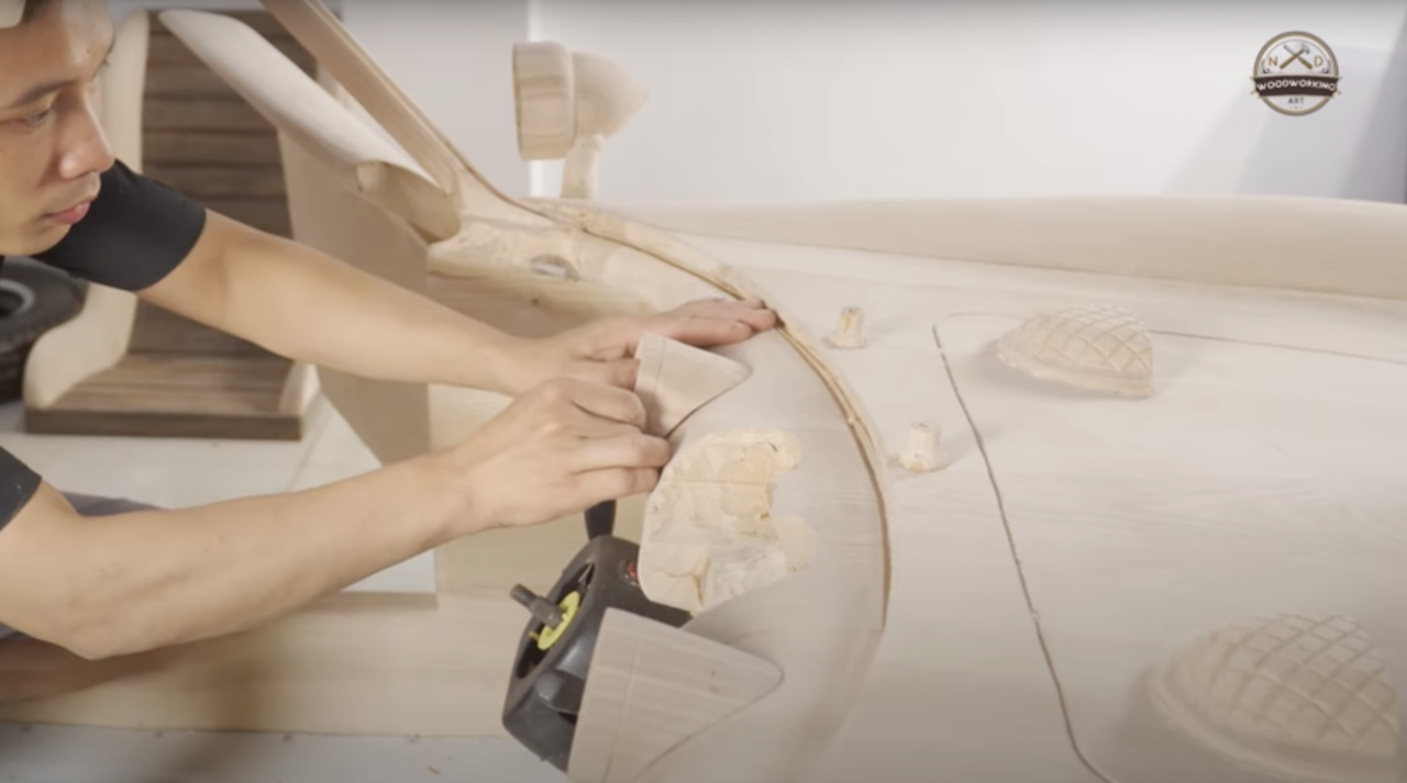 Watch this dad build his son a wooden Ferrari GTO 250