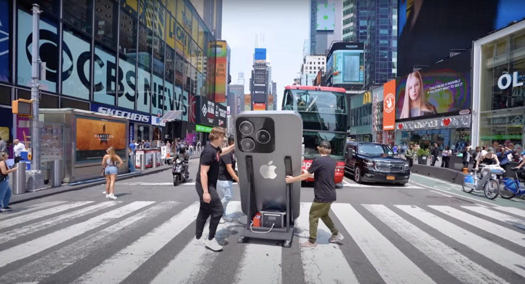 This YouTuber just built the world's biggest iPhone